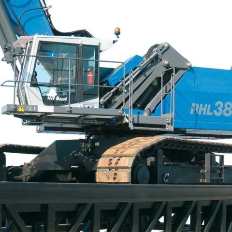 FUCHS – Tecnología avanzada para el reciclaje y la manipulación de ...